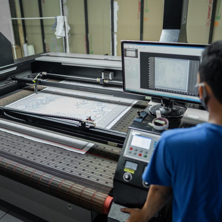 BMS Graphics – Screen Printer – Digital Printing Company